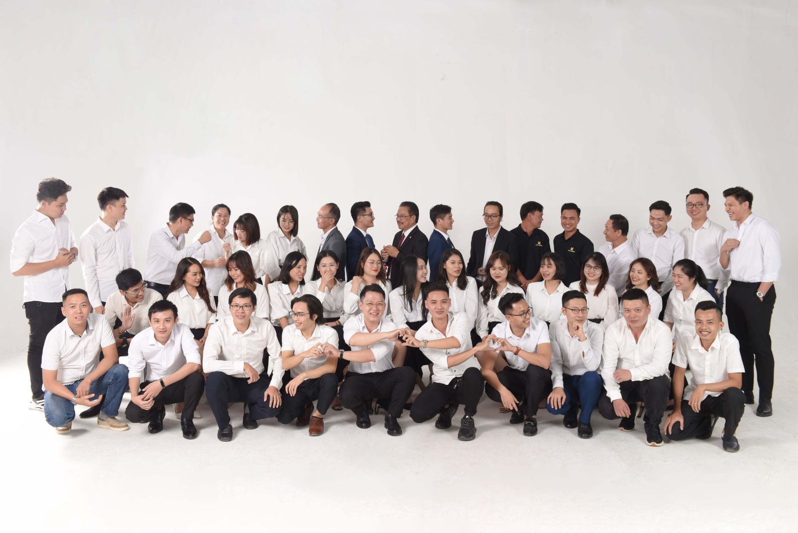 IKAY GROUP Giới thiệu